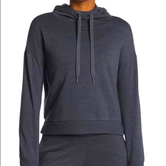 90 Degree By Reflex | Sweaters | 9 Degree By Reflex Cropped Hoodie ...